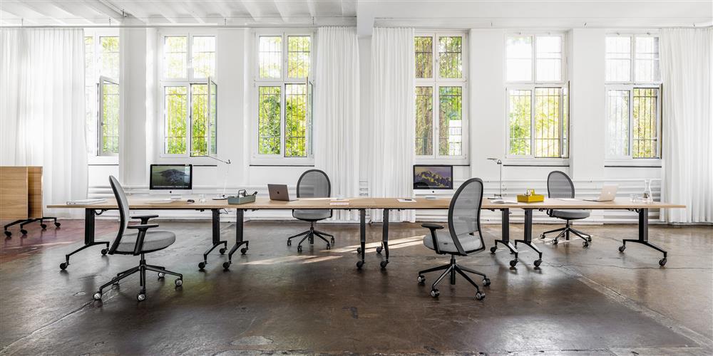 Tische. Büro Keller | Büroplanung, Büroeinrichtung & Innenausbau